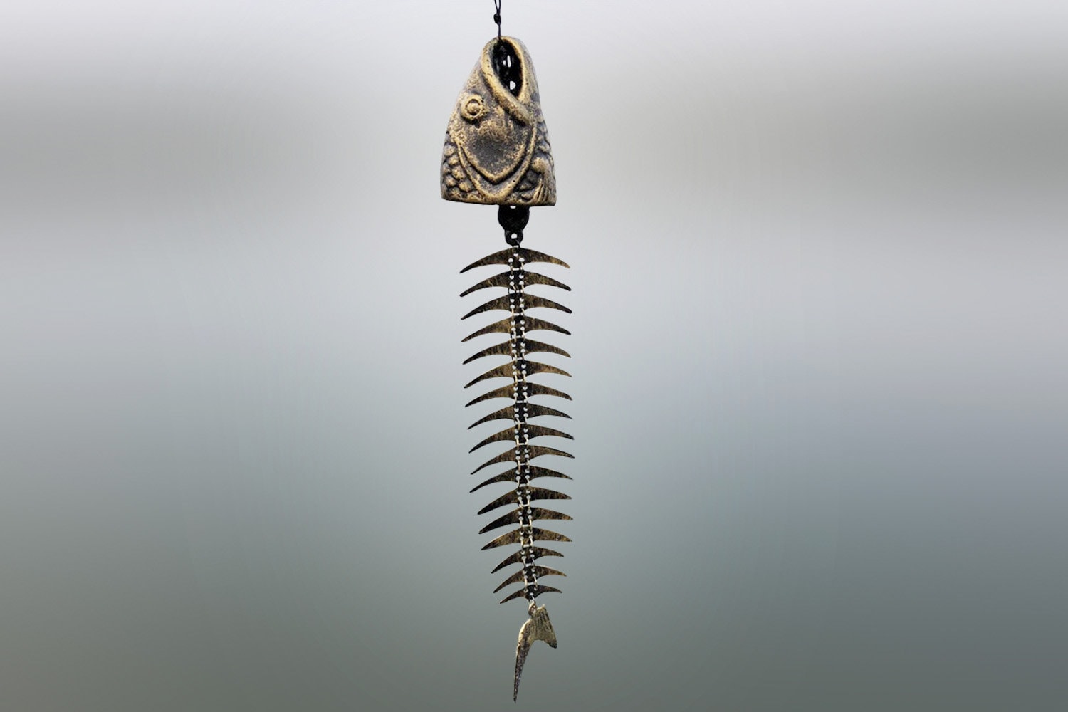 Metal Fish Bone Wind Chime, Iron Vintage Bell Ring Windchime